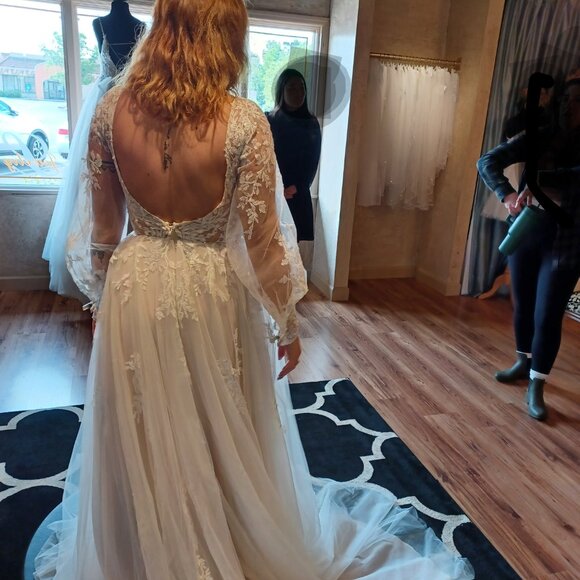 Jason Alexander | Dresses | Jason Alexander Sincerity Wedding Gown ...